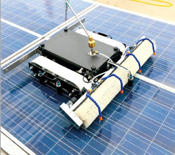 Introducing the New Photovoltaic Cleaning Robots: CDS SOLAR launches ...