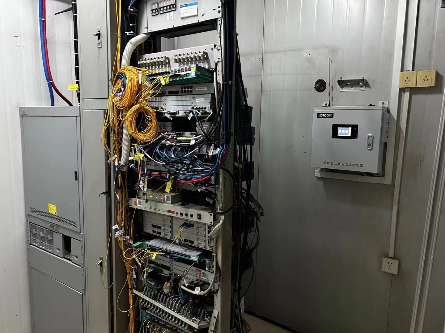 What are Solar Power Plant Monitoring Systems and What are Their Benefits?