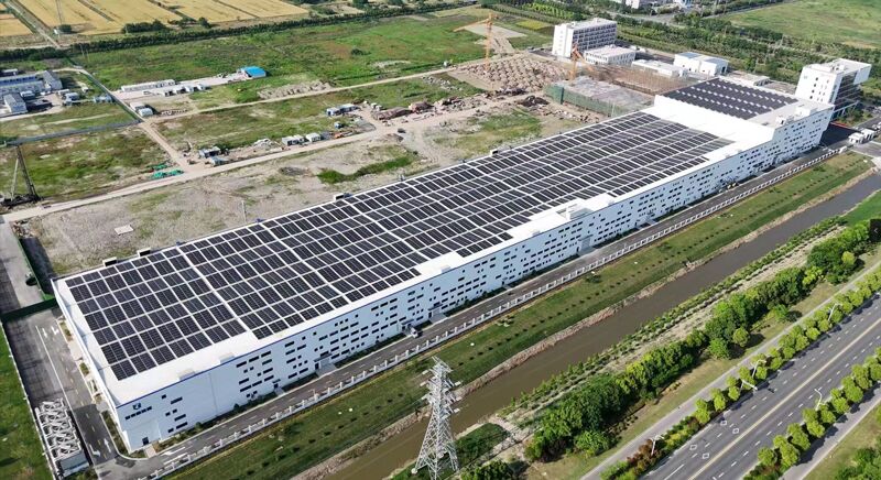 The Benefits of Solar-Powered Green Factories